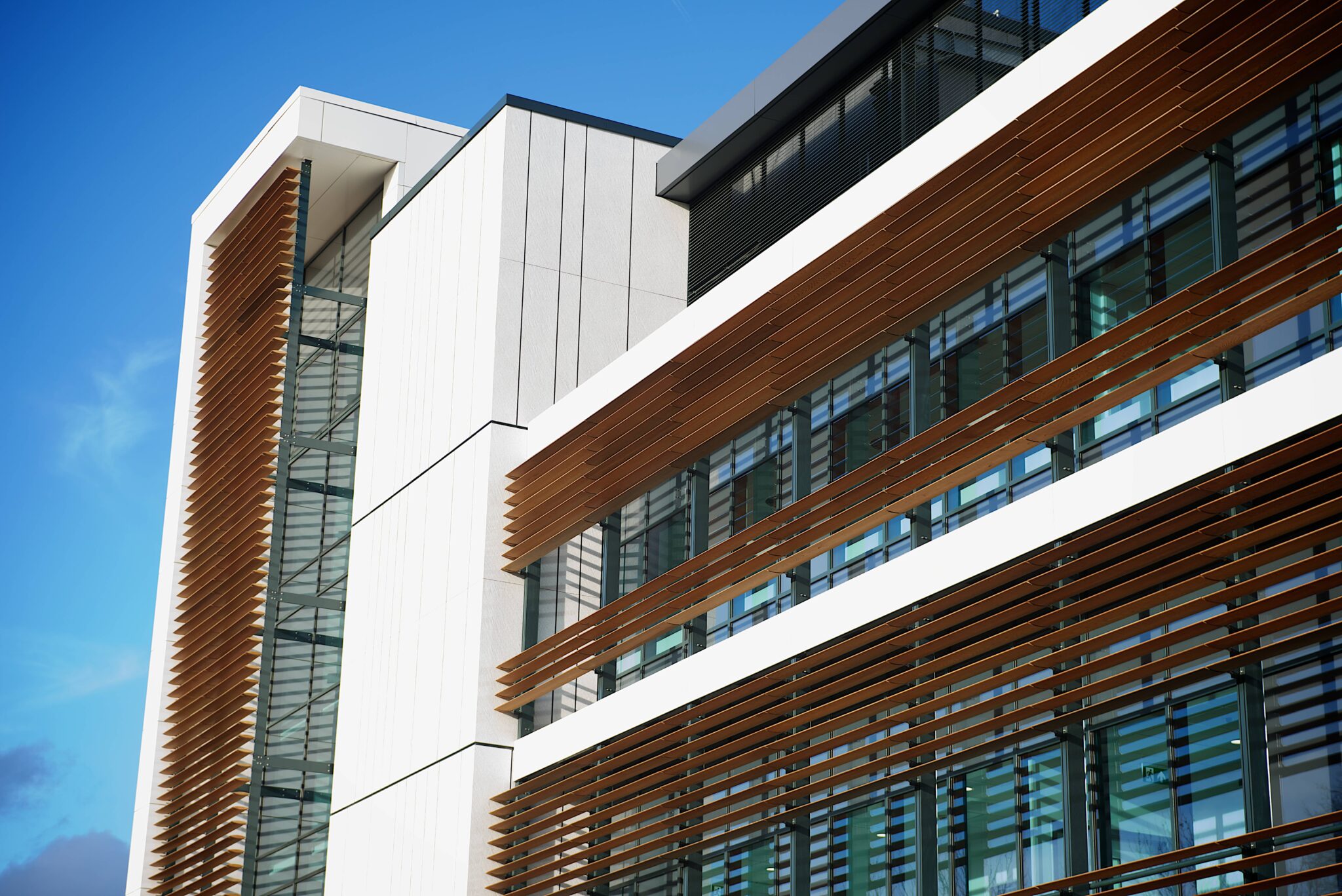 Façade Spire Hospital, Manchester (UK), bardage avec ossature (BAO ...